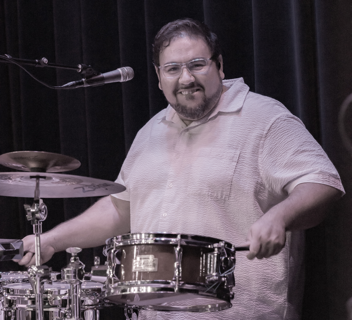 » Understand the importance of live music