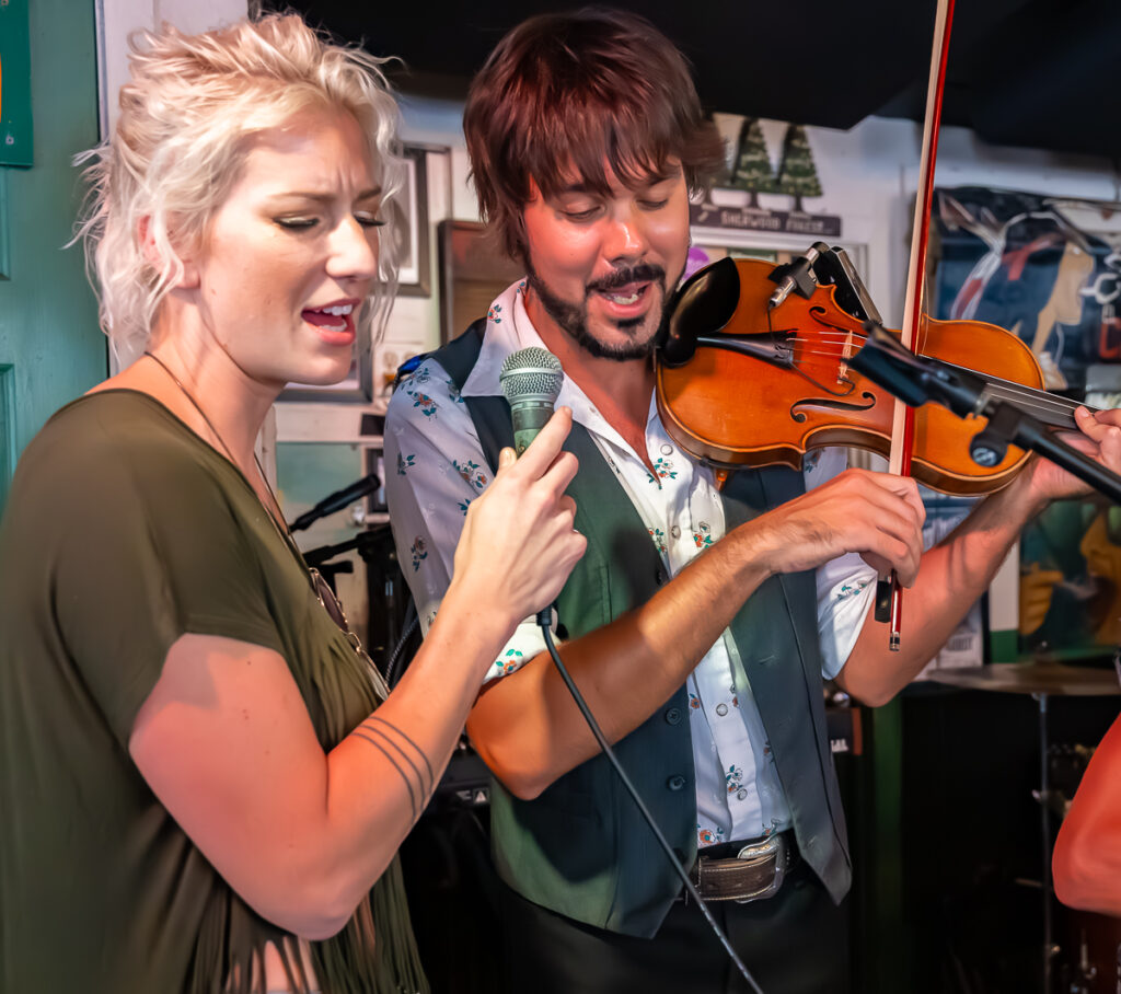 » Taylor Tarn has found a passion for singing